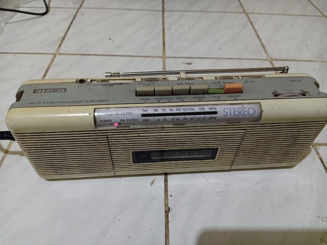 VINTAGE REALISTIC SCR-34, Antik, Lainnya di Carousell