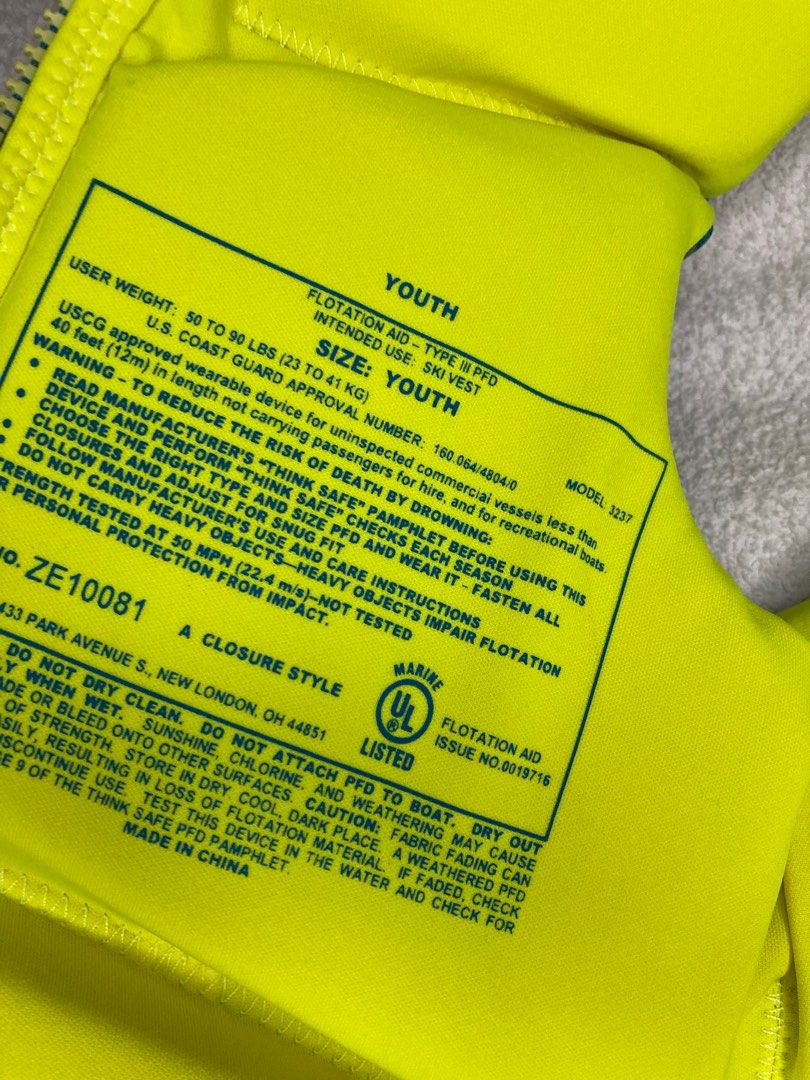 3-6T Hyperlite Wake Co. Youth Life Vest Floating Jacket on Carousell