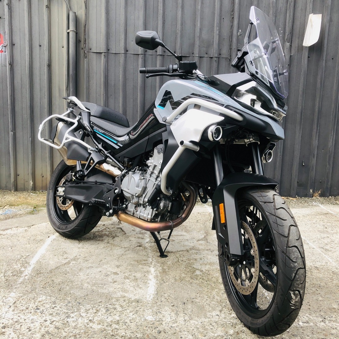 【售】 春風 CFMOTO 800 MT 平價旅行 ADV 飛翔重車{三民店} 可車換車 可全額貸 800MT 旅行車 水鳥, 機車, 新車在旋轉拍賣