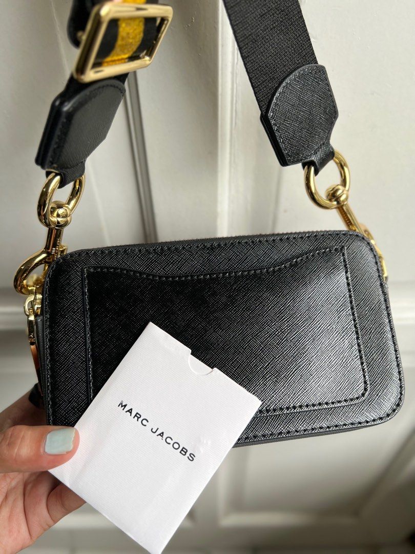 RUSH!! Authentic Marc Jacobs Snapshot on Carousell