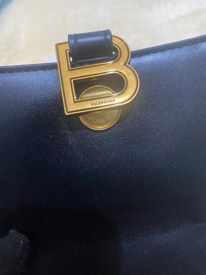 Balenciaga hour glass Balenciaga clutch balenciaga grafitti mini bag ...