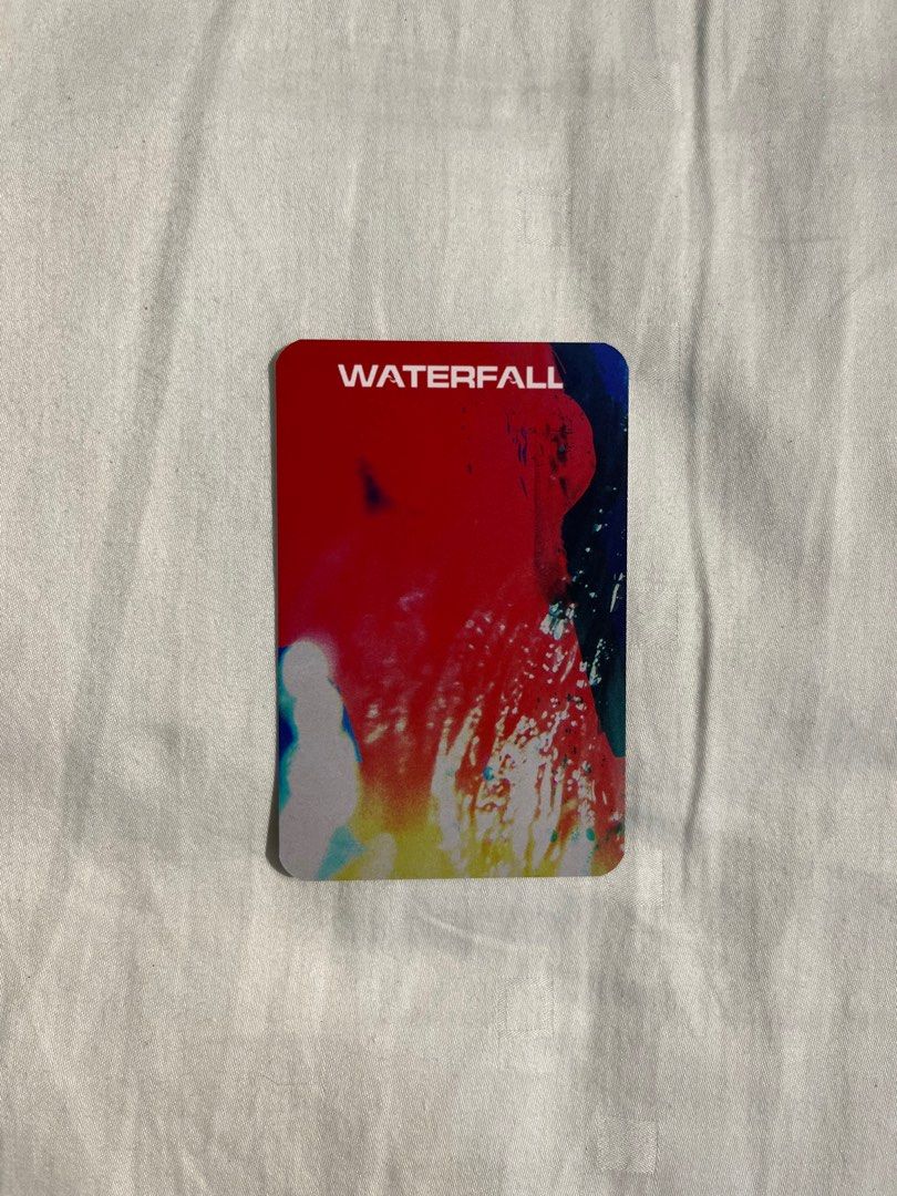 WTS B.I Waterfall Album (LP VER.) Limited Edition Photocard, Hobbies ...