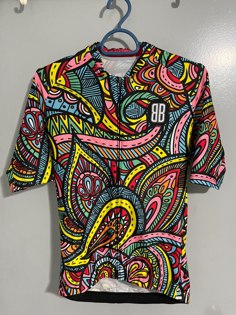 Bikebaju Bori Bori, Men's Fashion, Activewear on Carousell