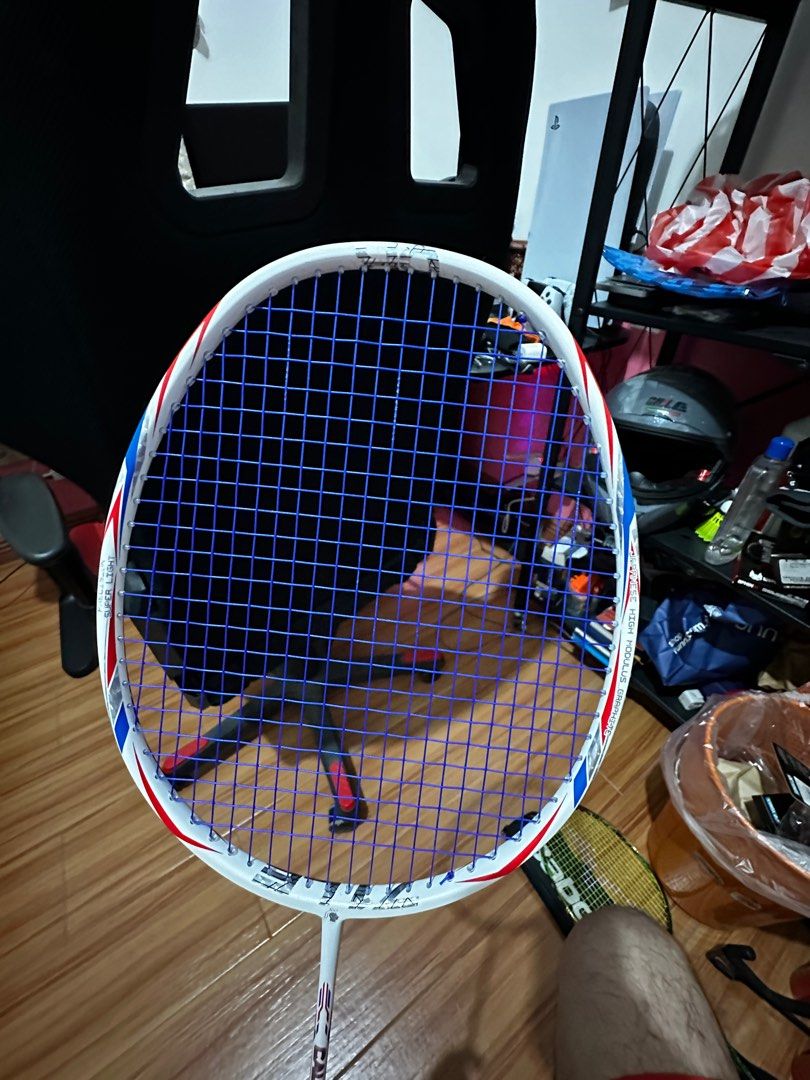 Black Knight Calibre 71 LE Badminton Racket, Sports Equipment, Sports ...