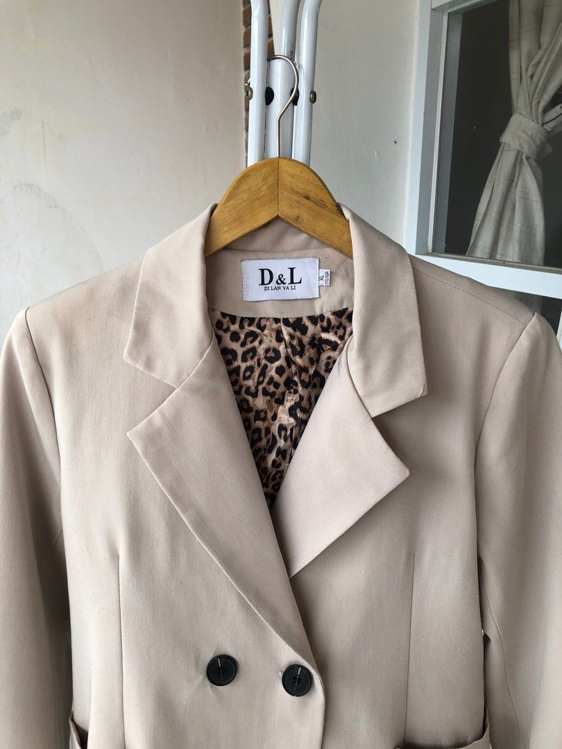 Blazer Coksu Khaki Full Furing, Fesyen Wanita, Pakaian Wanita, Atasan ...