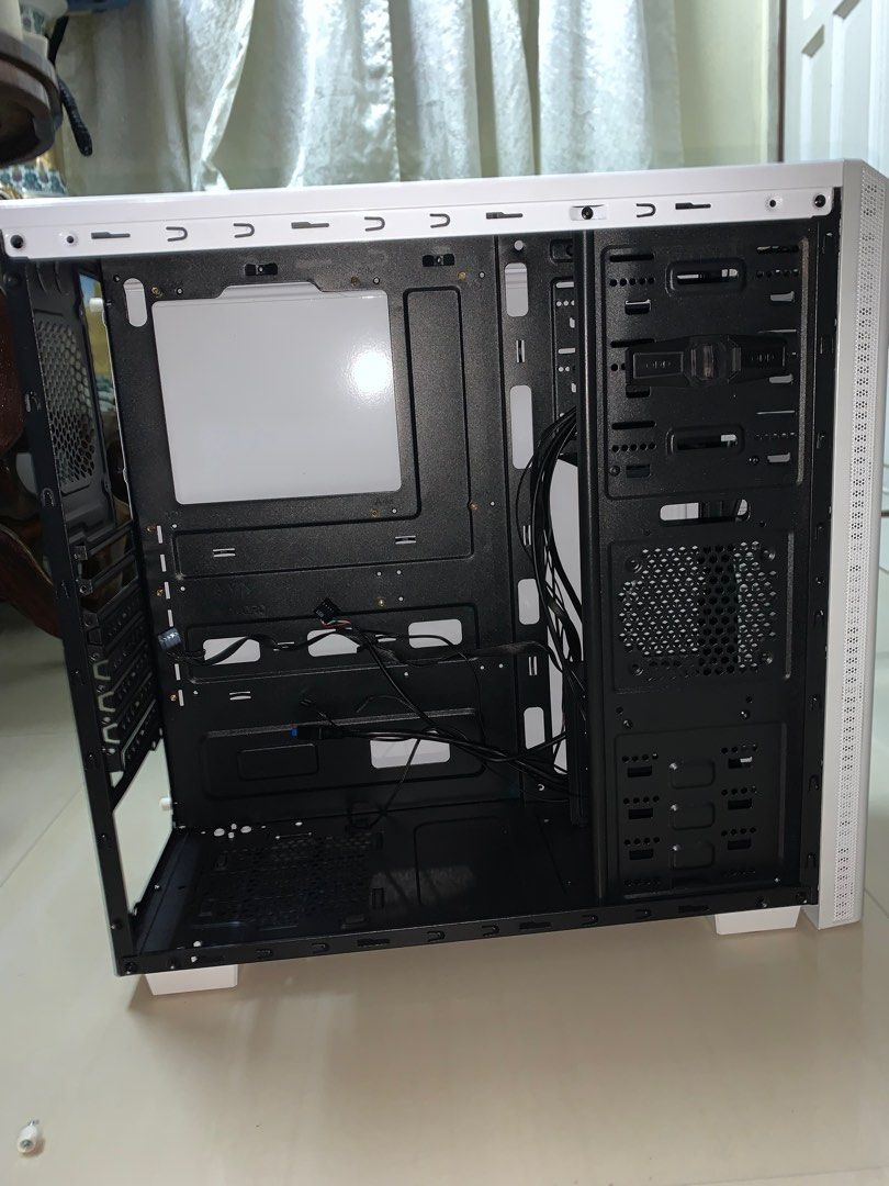 BRAND NEW Mid-Tower Case White, Computers & Tech, Parts & Accessories ...