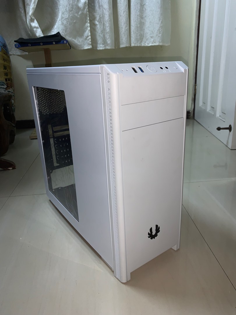 BRAND NEW Mid-Tower Case White, Computers & Tech, Parts & Accessories ...