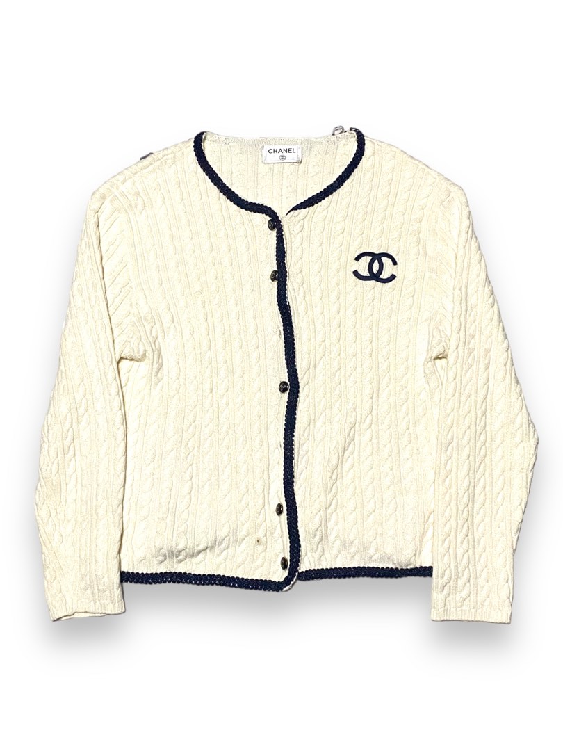 CHANEL KNITTED, Women's Fashion, Coats, Jackets and Outerwear on Carousell