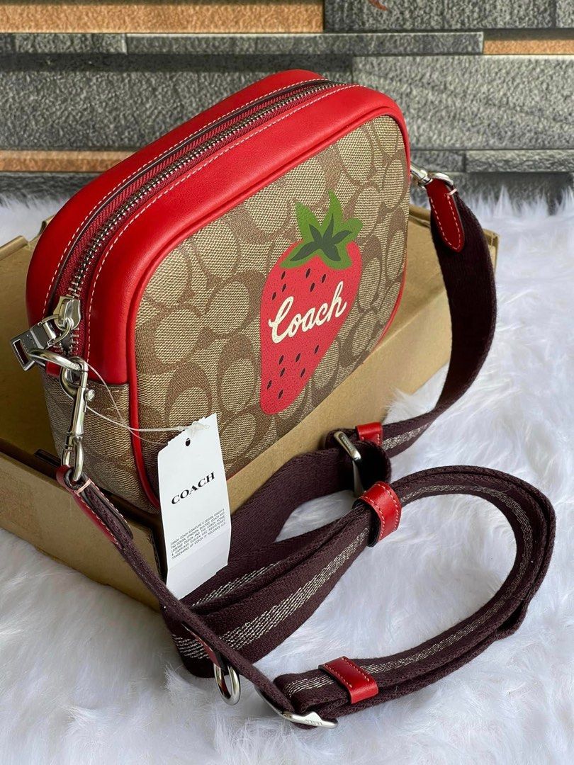 Coach jamie on Carousell