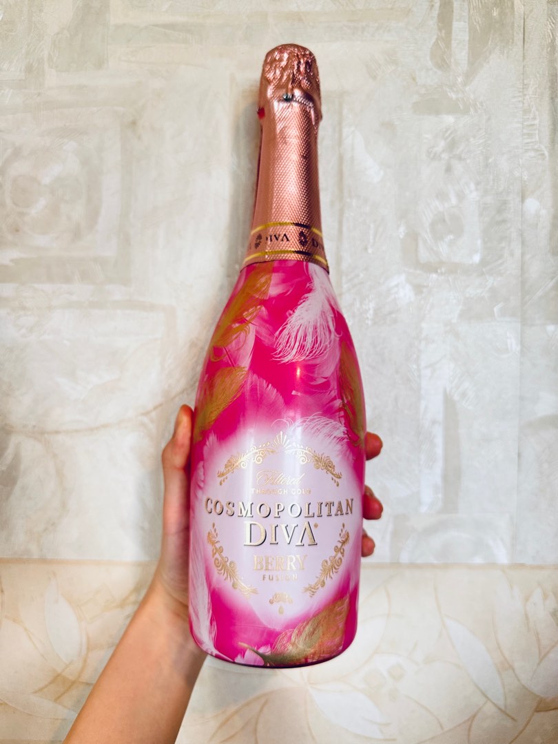 Cosmopolitan Diva - Berry Fusion (750ml) 拉脫維亞 雜梅味 氣酒 (750毫升) 大都會歌姬黃金過濾氣泡酒 sparkling wine, 嘢食 & 嘢 ...