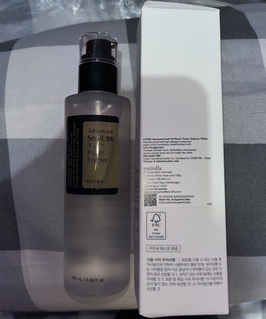 Cosrx snail mucin essence, Kesehatan & Kecantikan, Kulit, Sabun & Tubuh ...