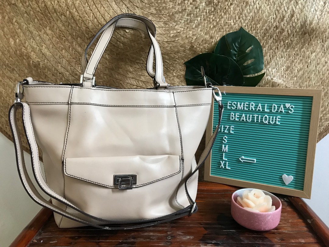 Danier Genuine Leather Tote Crossbody Bag on Carousell