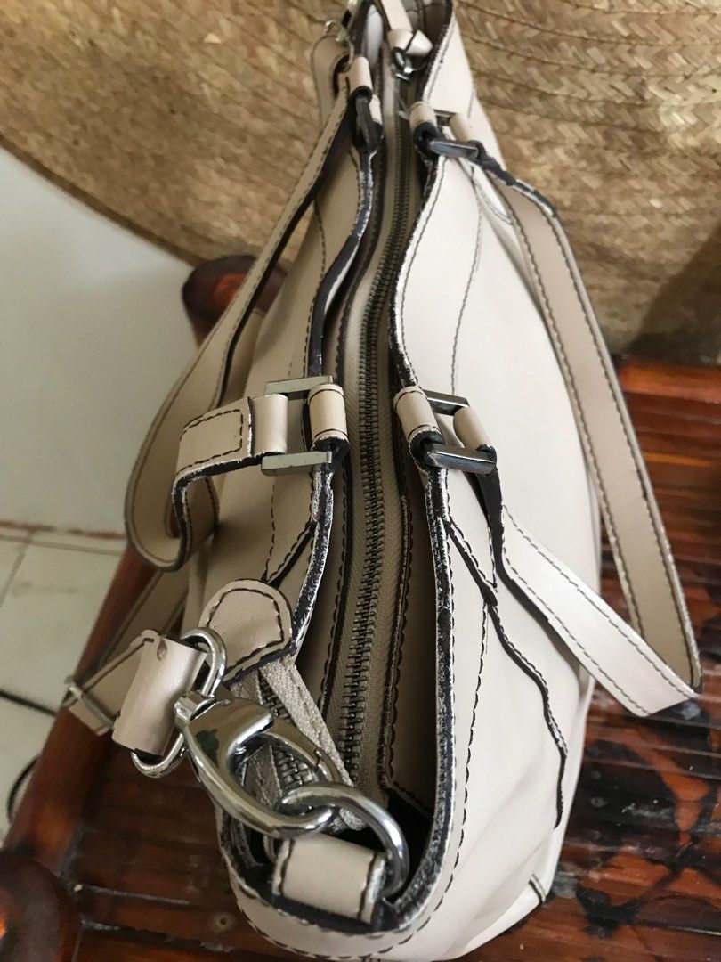 Danier Genuine Leather Tote Crossbody Bag on Carousell