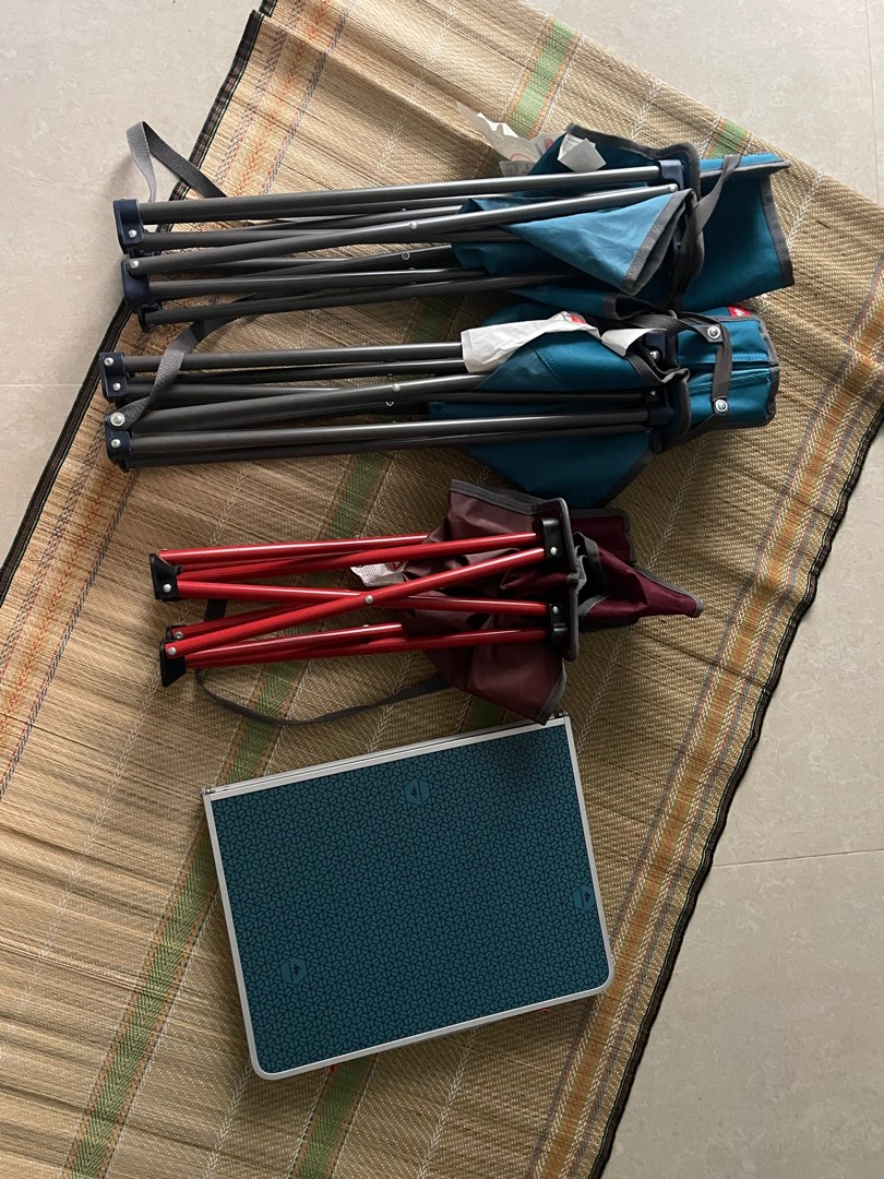 Decathlon Quencha Foldable Chairs and table, Sports Equipment, Hiking ...
