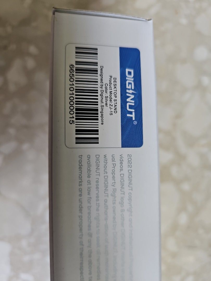 Diginut Desktop Stand, Mobile Phones & Gadgets, Other Gadgets on Carousell