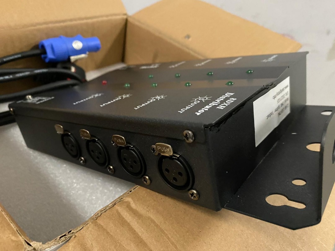 DMX Splitter, Audio, Other Audio Equipment on Carousell