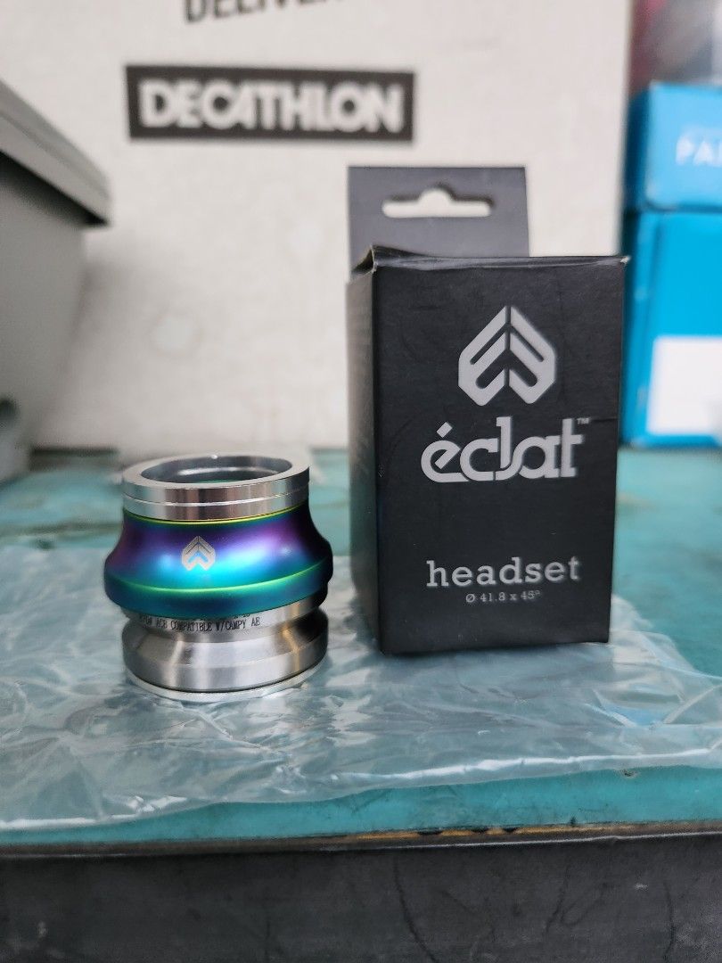 Eclat Wave 16 Integrated Headset Satin Oil Slick, Sports Equipment ...