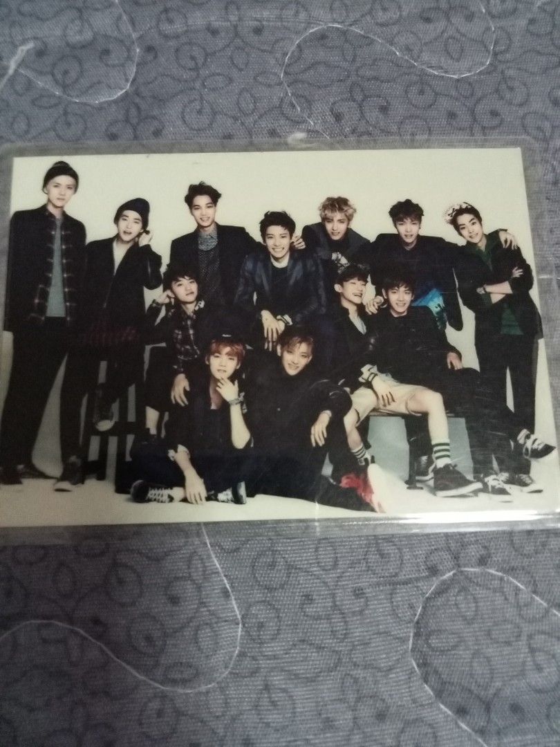 EXO's 2013/2014 card, Hobbies & Toys, Memorabilia & Collectibles, K-Wave on Carousell