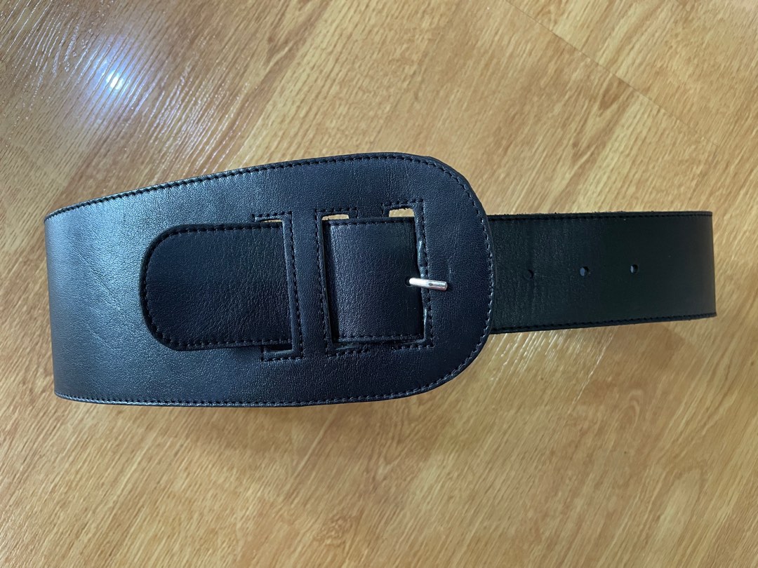 French Connection belt S on Carousell