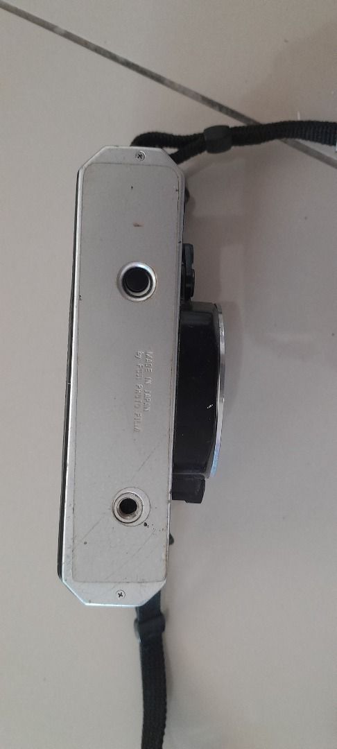 Fujica vintage camera (spoilt), Photography, Cameras on Carousell