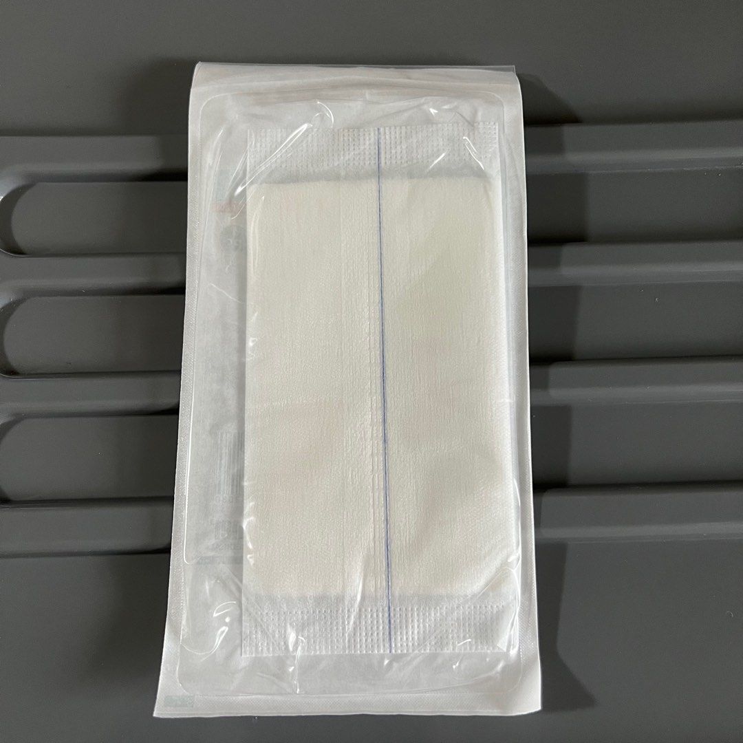 Sterile Gamgee Pad, Health & Nutrition, Medical Supplies & Tools on ...