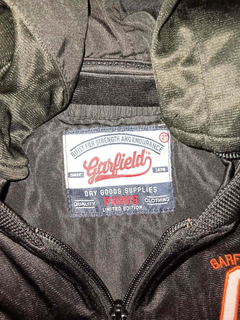 Garfield Jacket on Carousell