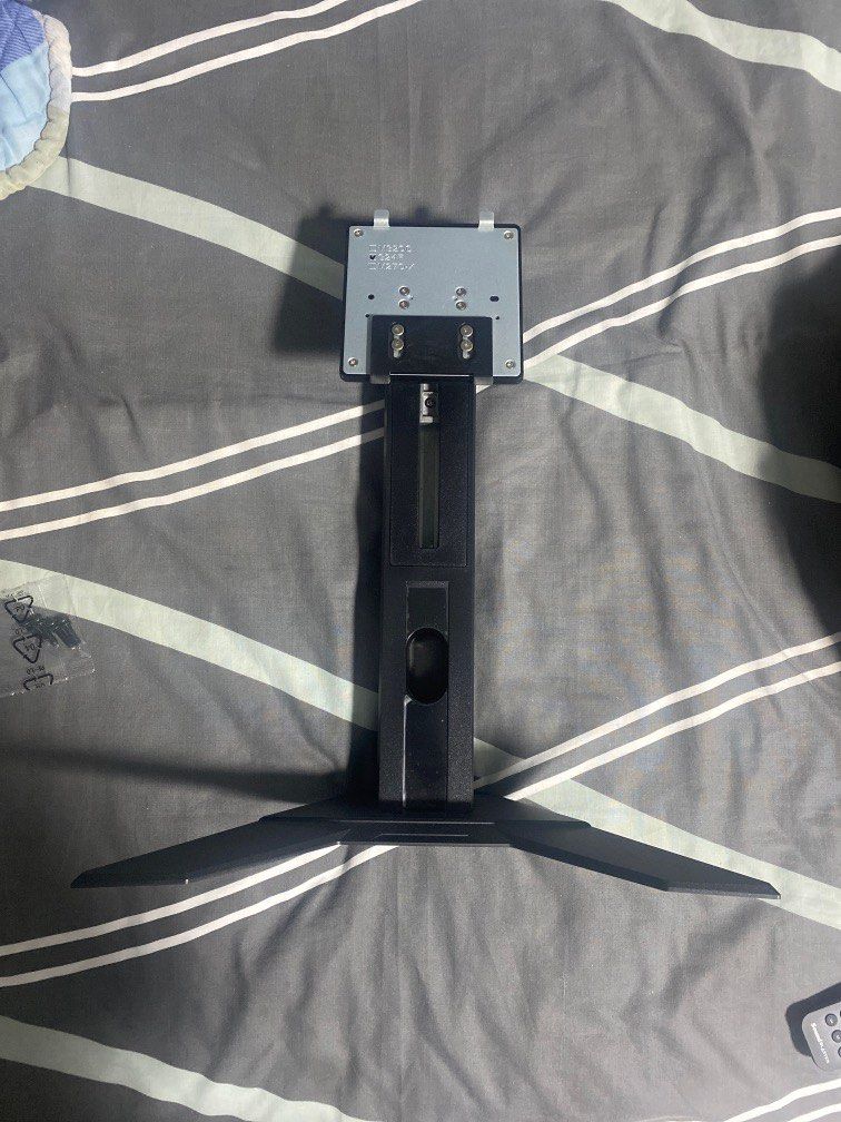 Gigabyte monitor stand, Computers & Tech, Parts & Accessories, Computer ...