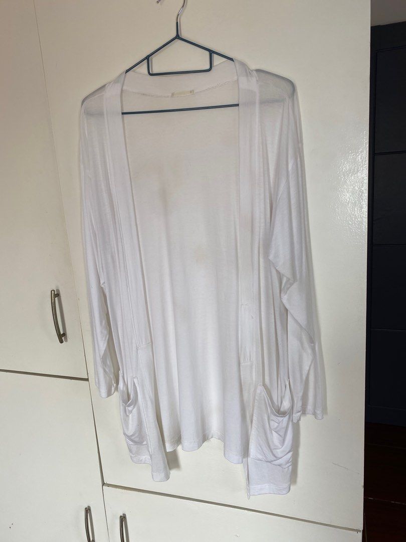 GU by uniqlo White Long cotton Cardigan E23, Women's Fashion, Coats ...
