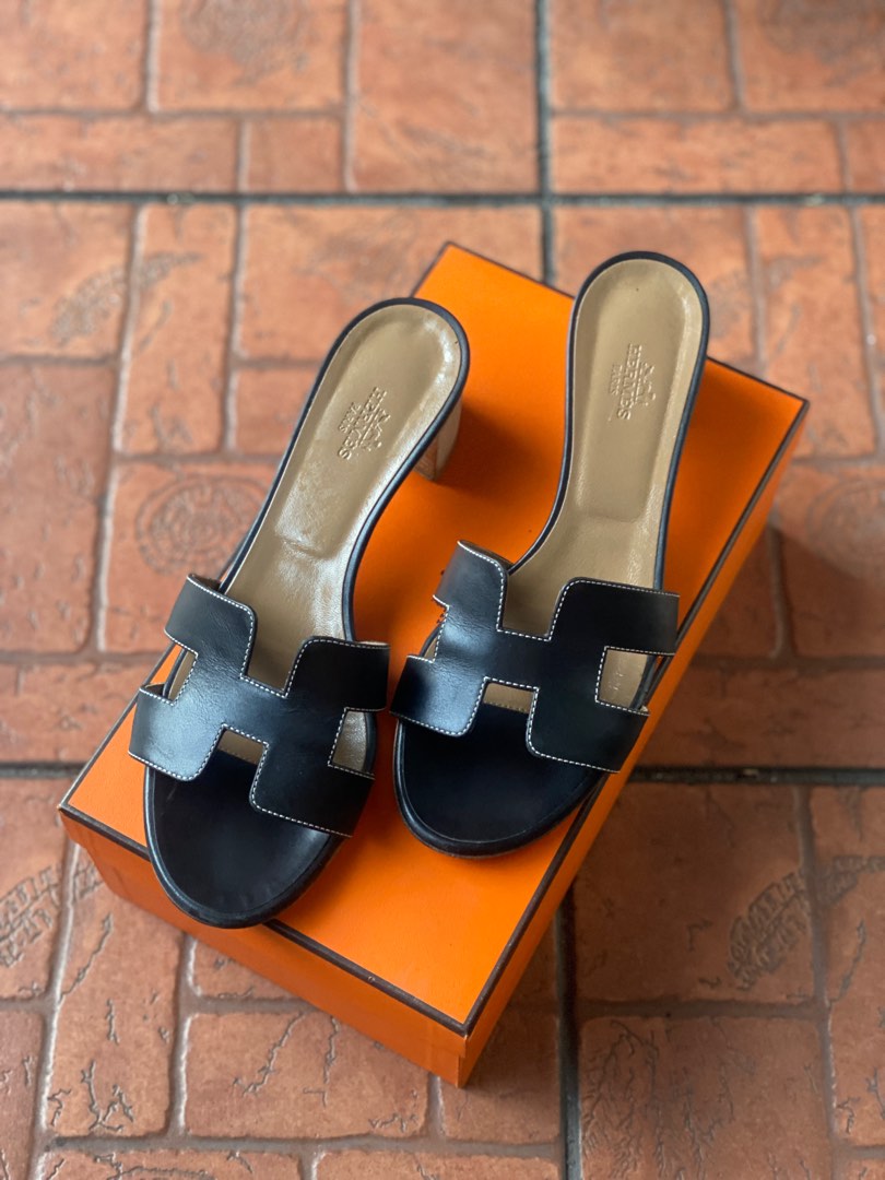 Hermes Oasis *37.5* Black, Luxury, Sneakers & Footwear on Carousell