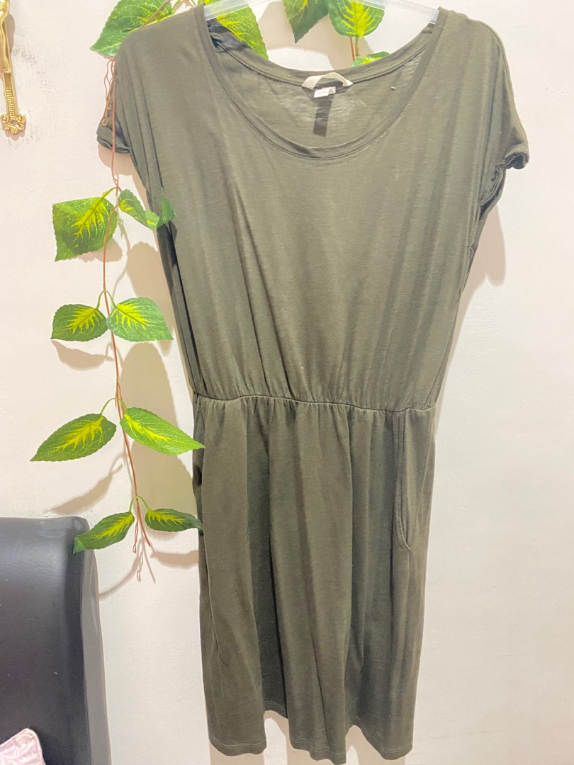 HnM dress, Fesyen Wanita, Pakaian Wanita, Gaun & Rok di Carousell