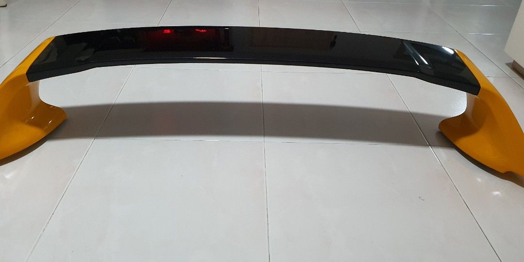 Honda Civic Type R rear spoiler, Car Accessories, Accessories on Carousell