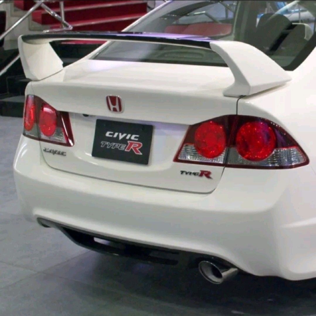 Honda Civic Type R rear spoiler, Car Accessories, Accessories on Carousell