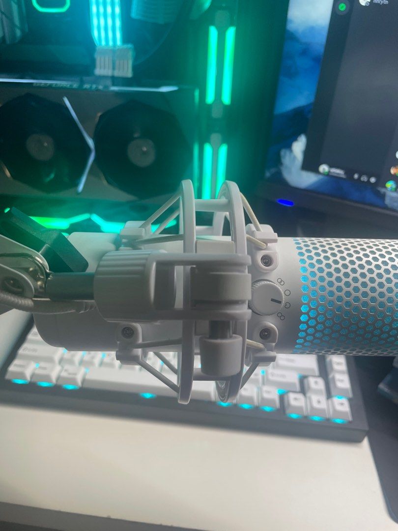 HyperX Quadcast S (White), Audio, Microphones on Carousell