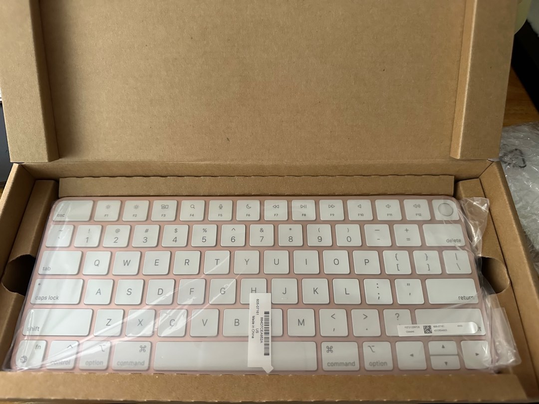 iMac Magic Keyboard with touch ID (Pink), Computers & Tech, Parts ...