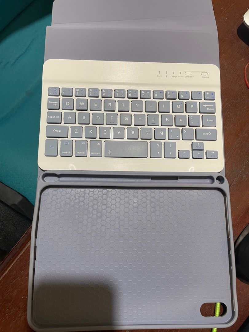 IPAD MINI 6 KEYBOARD / book cover flip, Elektronik, Bagian Komputer ...