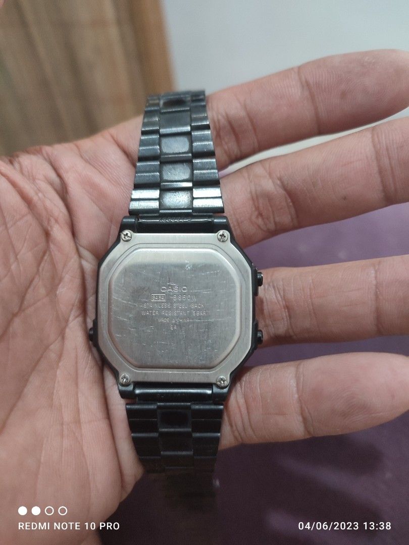 Jam casio digital original, Fesyen Pria, Jam Tangan di Carousell