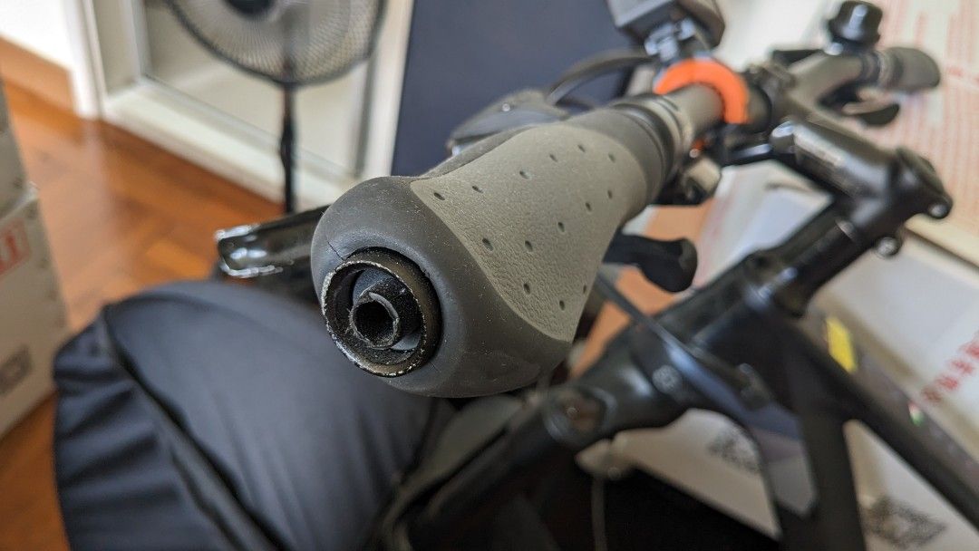 Java Vetta 27速 27.5吋 碳纖 山地車, 運動產品, 單車及配件, 單車 - Carousell