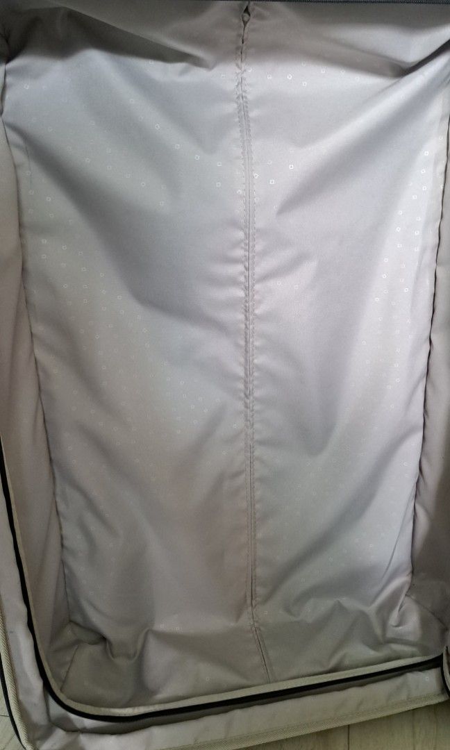 Lojel Rando Large Luggage (Brick Red), Hobbies & Toys, Travel, Luggage ...