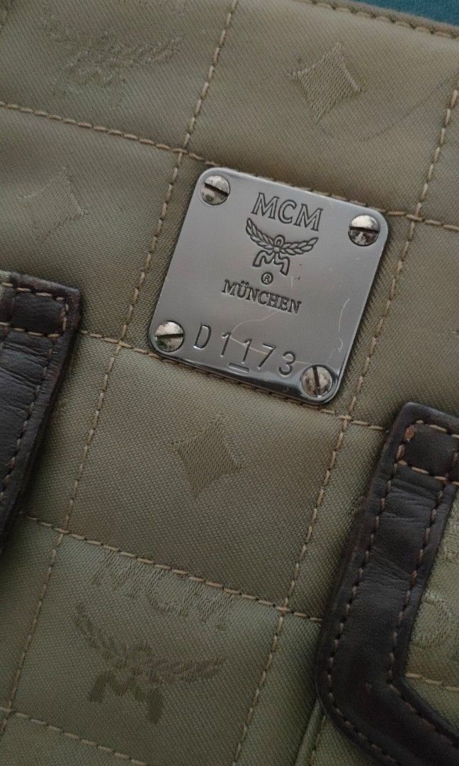 Mcm Visetos double front pocket army green bag on Carousell