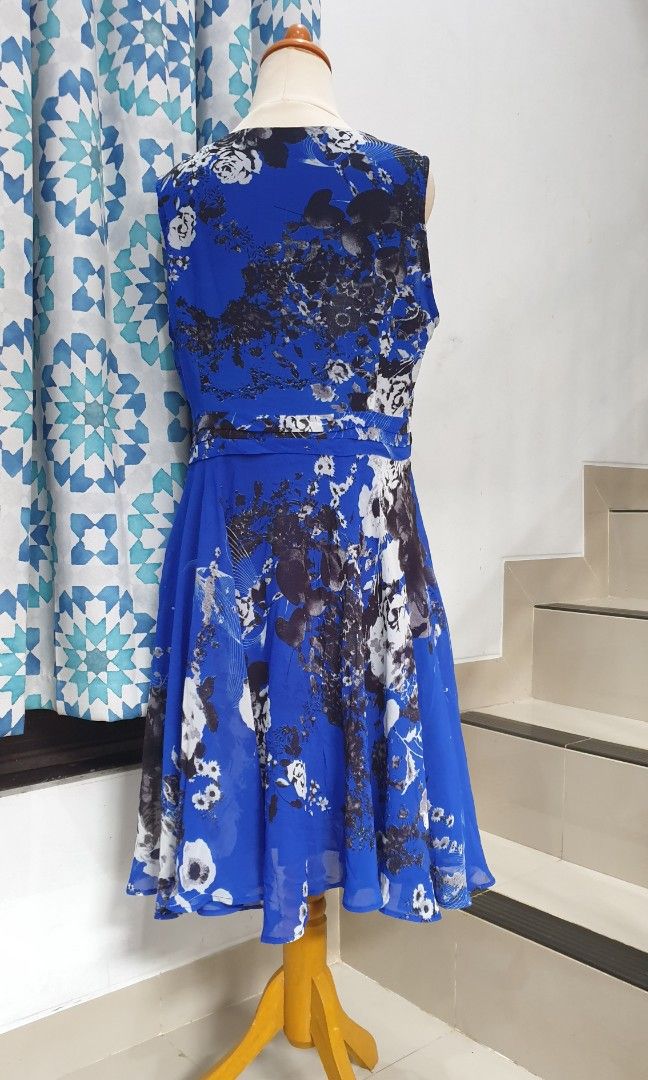 Midi Dress Biru Elektrik, Fesyen Wanita, Pakaian Wanita, Gaun & Rok di ...