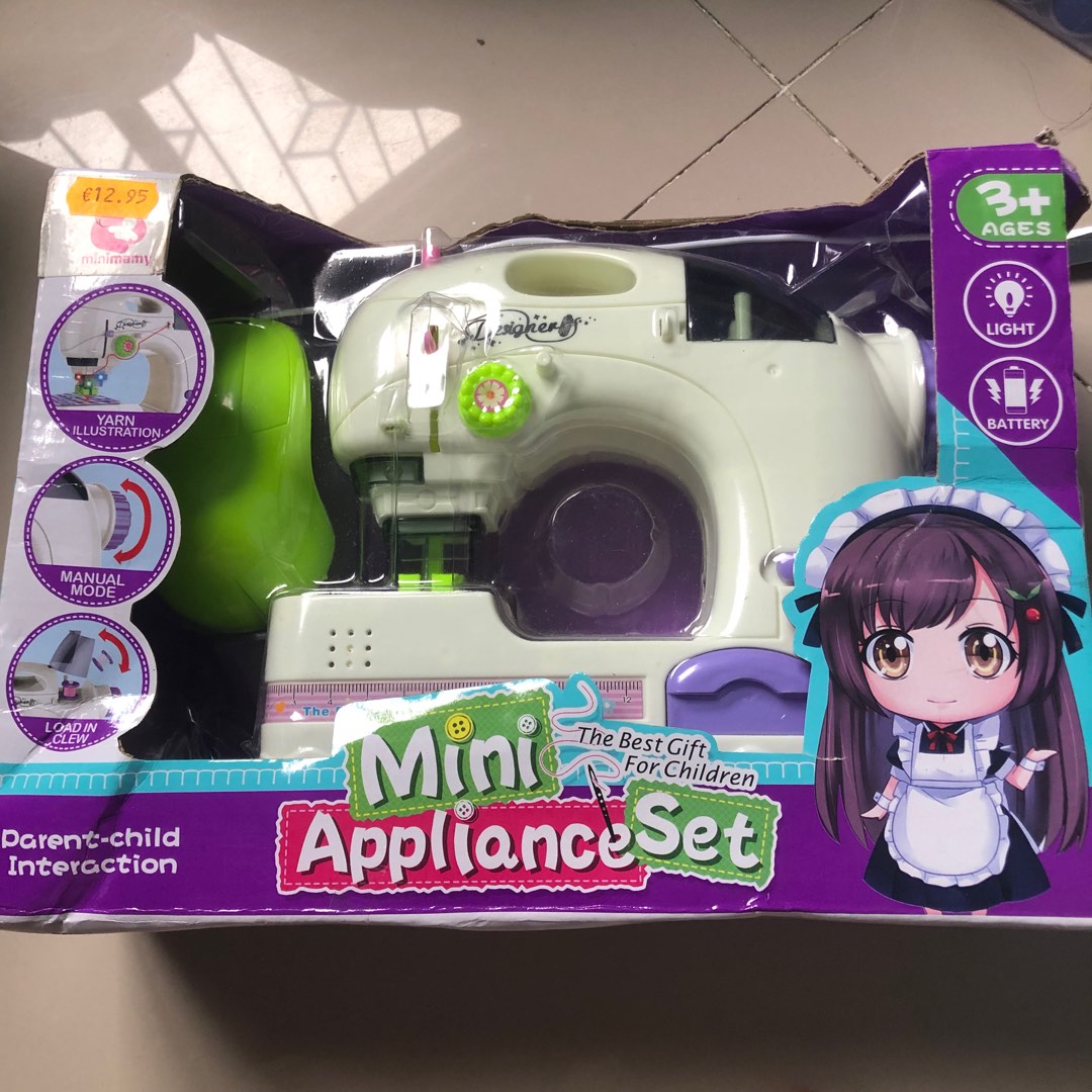 Mini appliance sewing machine toy, Hobbies & Toys, Toys & Games on ...