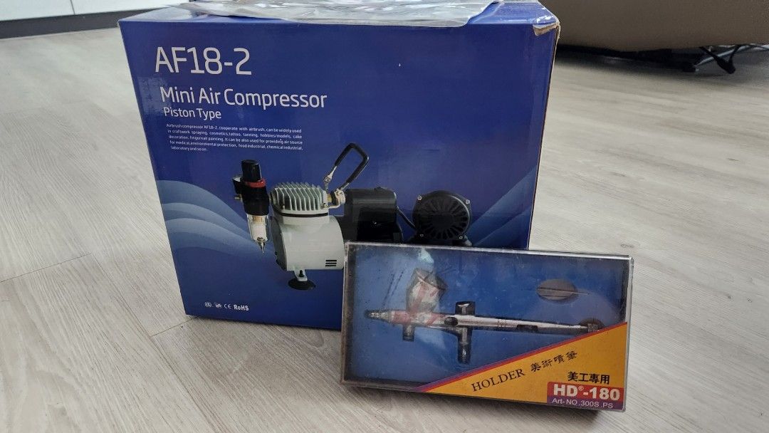 Mini compressors and air brushes, and many paints and accessories ...