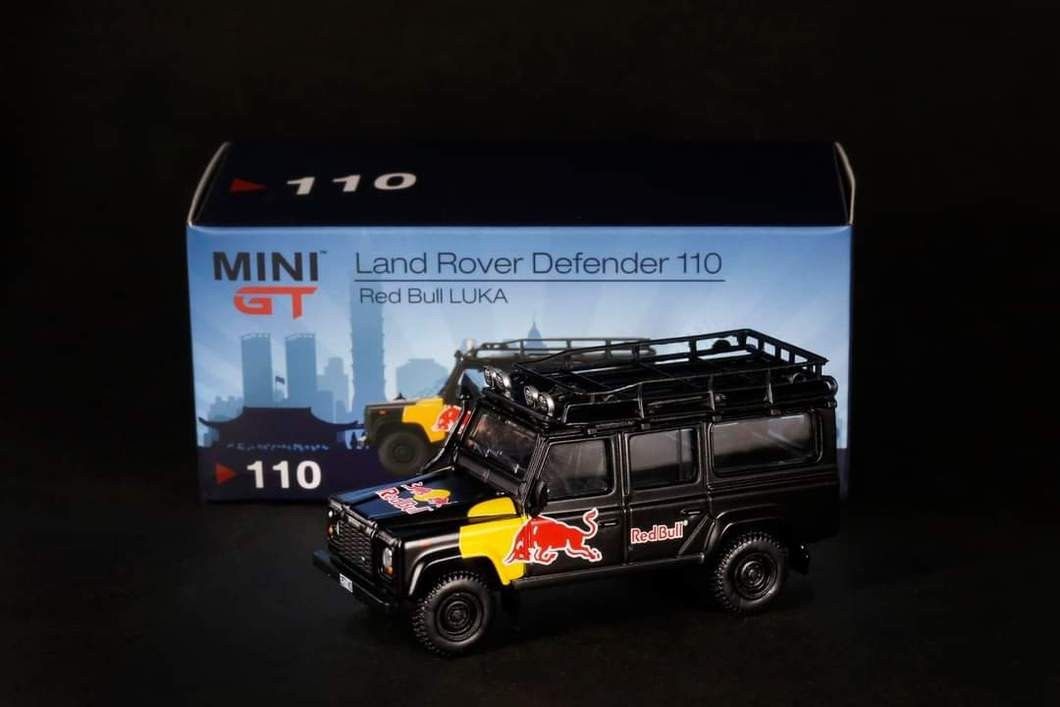 Mini GT 1/64 Redbull Land Rover Defender, Hobbies & Toys, Toys & Games ...