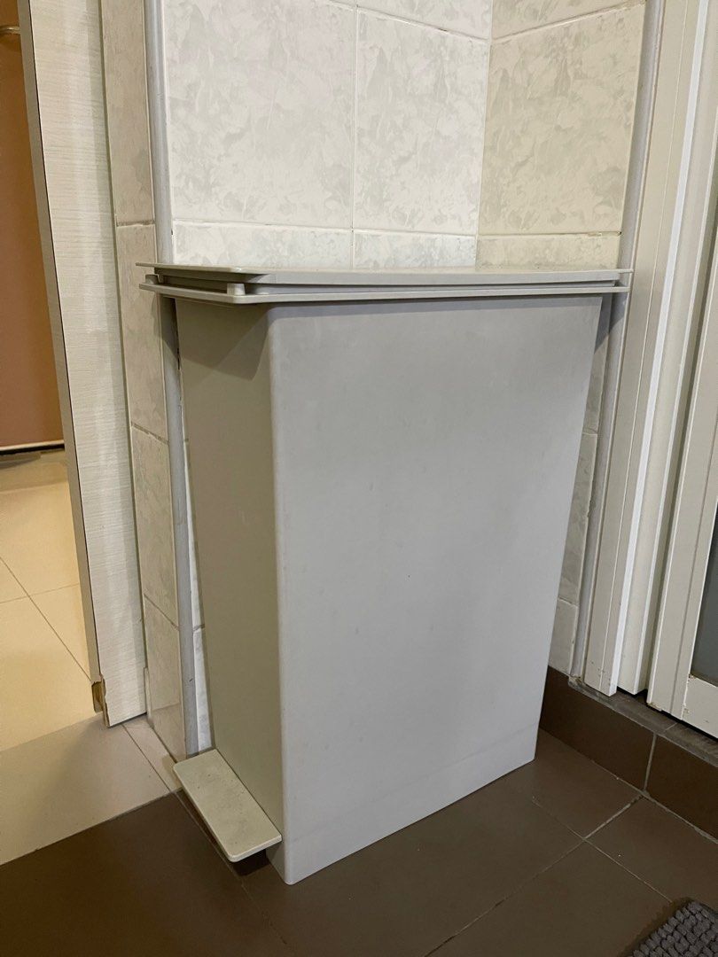 Muji waste bin (big), Furniture & Home Living, Cleaning & Homecare ...