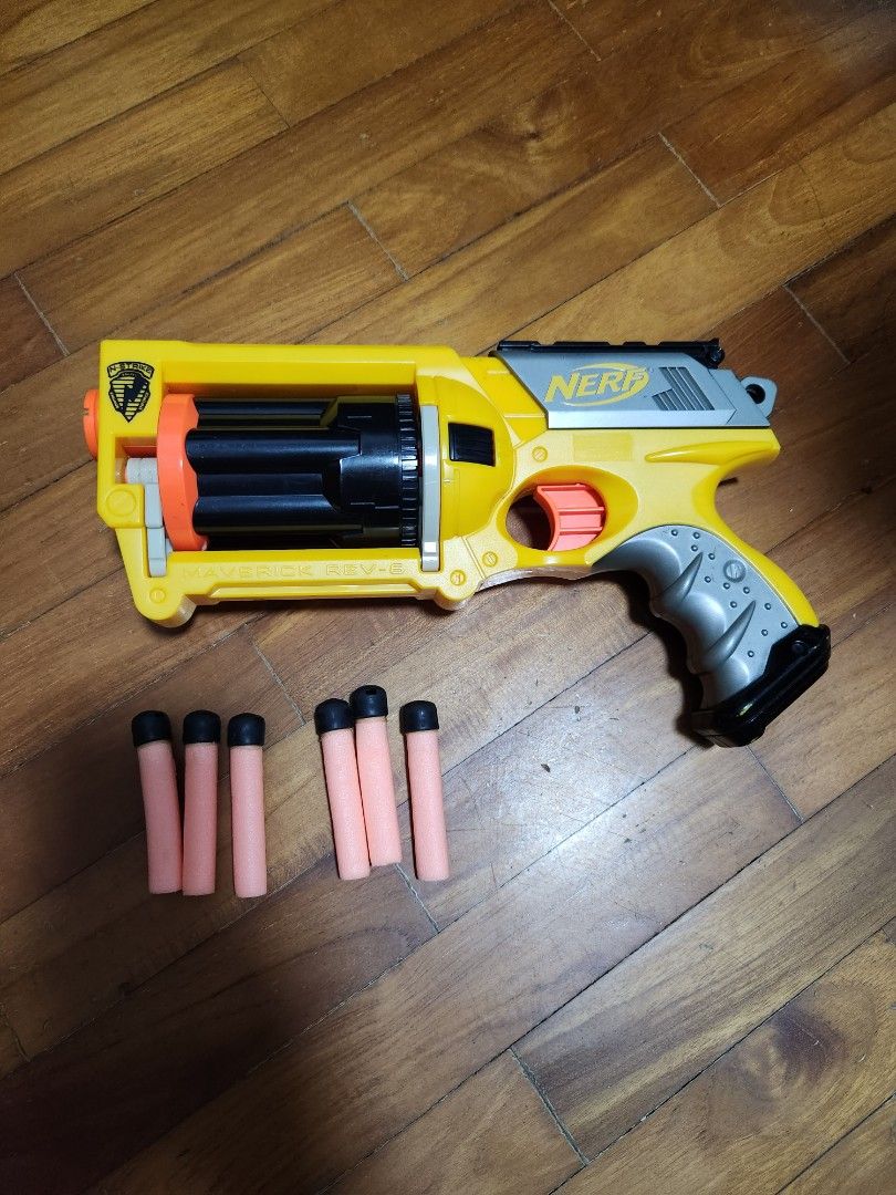 Nerf gun maverick, Hobbies & Toys, Toys & Games on Carousell