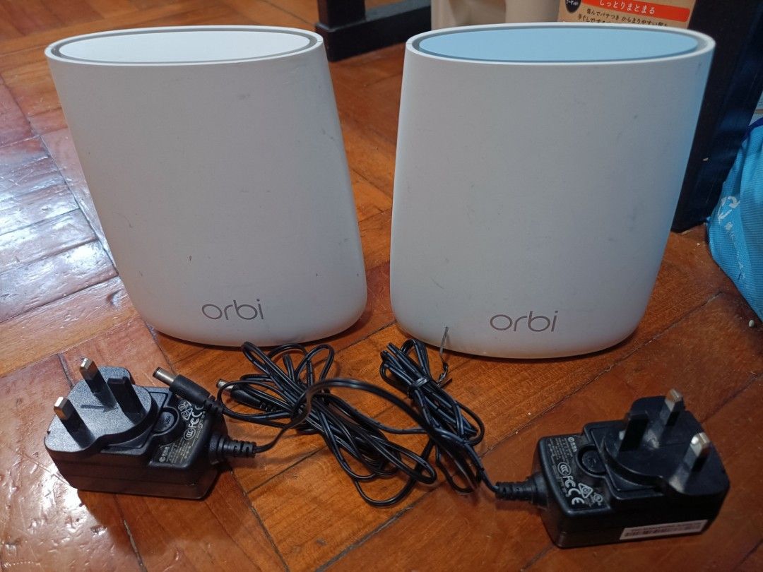 NETGEAR Orbi Router RBR20 RBS20, 電腦＆科技, 電腦周邊及配件, Wifi及上網相關產品 - Carousell