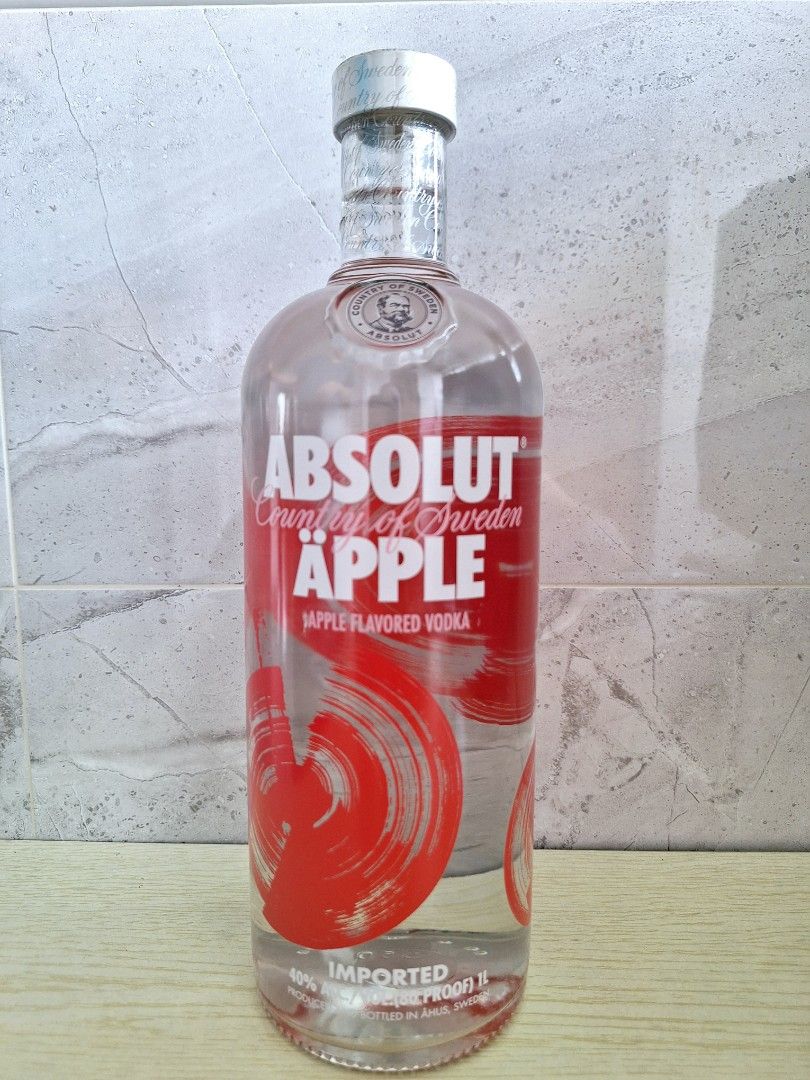New Absolut Vodka Apple 1L ALC 40%, Food & Drinks, Alcoholic Beverages ...