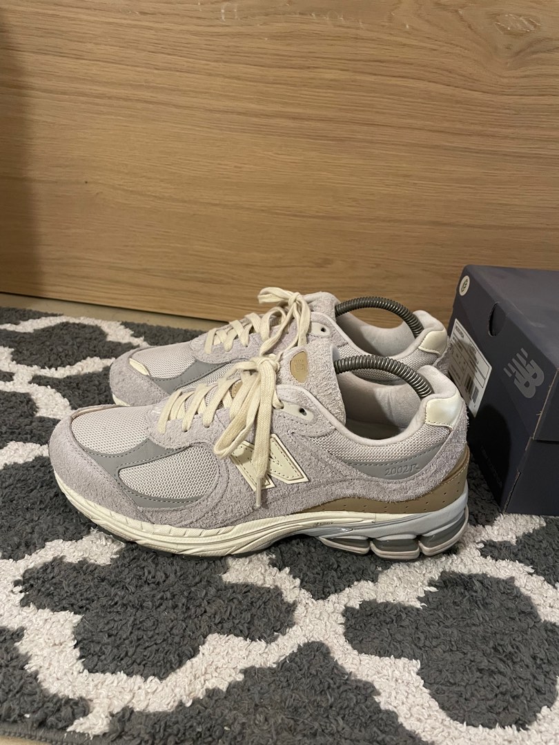 New Balance 2002r (Rain Cloud), Men's Fashion, Footwear, Sneakers on ...