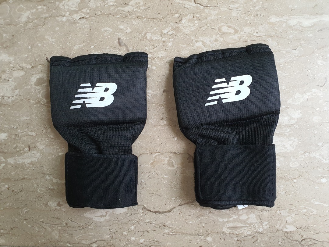 New Balance boxing glove support (Size L), Sports Equipment, Other ...