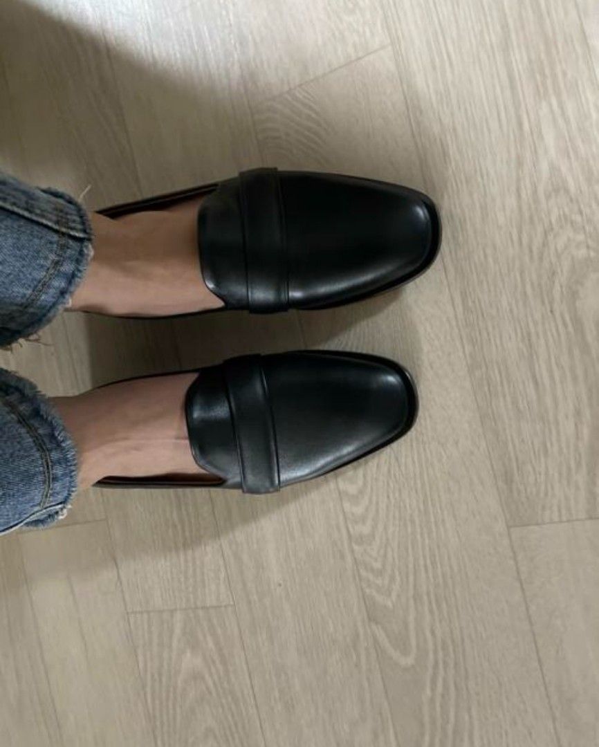 New Loafer Ver Shoes, Women's Fashion, Footwear, Loafers on Carousell